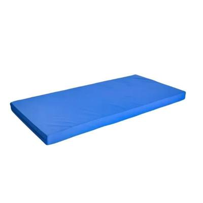 China Foldable Foam Waterproof Inflatable Hospital Mattress Lightweight Compact for sale
