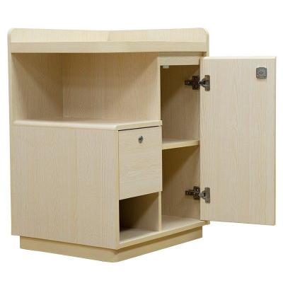 China Moderne houten ziekenhuisbedkasten Dubbele plank Patiëntbedkasten for sale