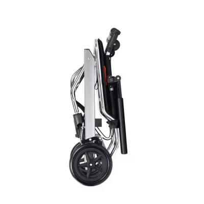 Cina Modello di aeromobile Sedile a rotelle manuale pieghevole leggero Sedile a rotelle in acciaio di alluminio sedile a rotelle ultraleggero in vendita