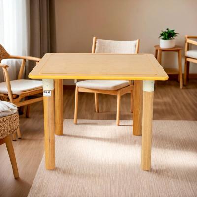 China Vierkante structuur Gevouwen/uitvouwen Huisverzorging Eetkamer Tafel en stoelen voor ouderen Te koop