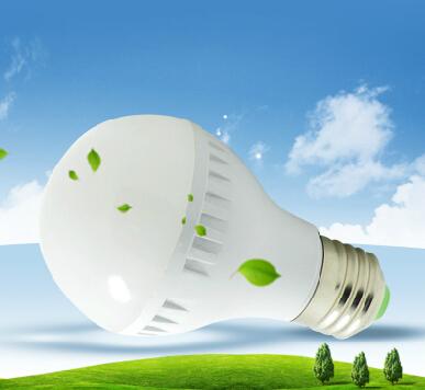China 7W LED Plastic E27 Bulb Light  with SMD2835 chip for sale