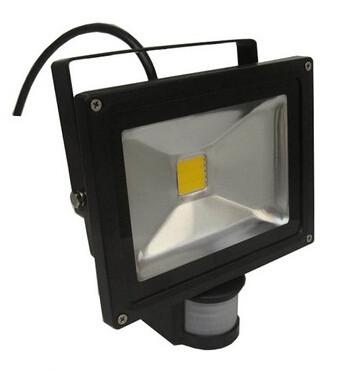 China 10-100W led flood light with motion PIR sensor Epistar led TUV driver SAA black fixture for sale