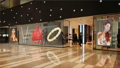 China Indoor Fixed LED Flexible Screen Max 800W/sqm Power Consumption and High Contrast Ratio 2000 1 for sale