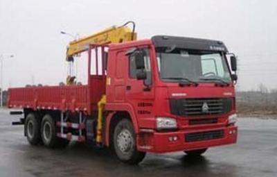 China SINOTRUK HOWO 6x4 Crane Truck With Best Quality for sale
