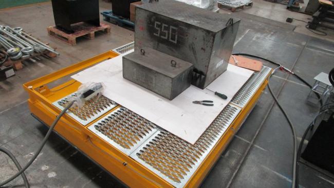 Single Scissor Lift Table with Universal Ball