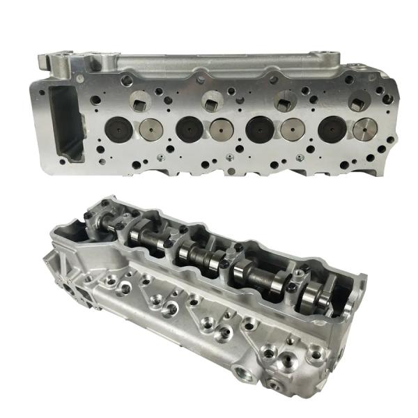 Quality Mitsubishi NK Pajero 2.8 Lt Diesel Engine 4M40 NEW COMPLETE CYLINDER HEAD for sale