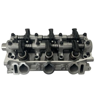 China Left 6G72 Engine Complete Assembly Cylinder Head for Mitsubishi 3.0L MD307677 MD307678 for sale