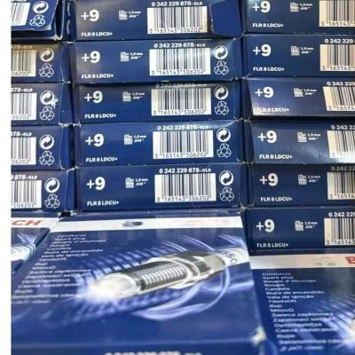 China Repuestos para automóviles de alta calidad Enchufe de platino FLR8LDCU+9 7404 +8 +42 +45 para Chevrolet BMW VW SUZUKI Gasolina 0242235666 Bujias en venta