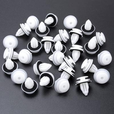 Cina Clips per auto 9mm taglia buco per porta auto Clips 90467-10188 per Toyota in vendita