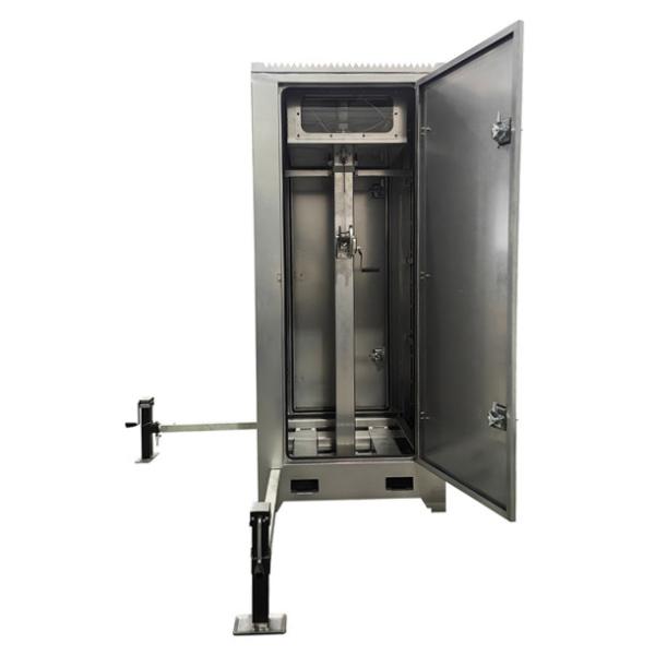 Quality Customized Mobile Camera Unit Light Tower Build-In 7m Manual Mast for sale