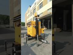 Mobiele zonnecamera trailer Draagbare zonnecamera trailer voor bewaking van de bouwplaats