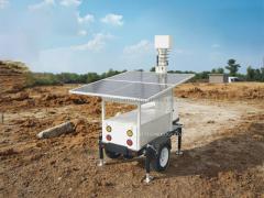 Zonne-CCTV-aanhangwagen met 4K-camera voor bewaking en beveiliging op bouwplaatsen