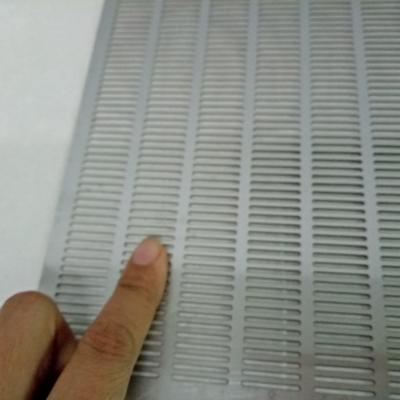 China stainless steel 304 slotted perforated sheet metal mesh screens for sale