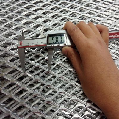 China ASTM F1267 Steel Flattened Expanded Metal / steel raised stretch sheet for sale