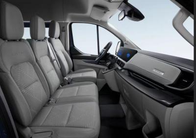 China Ford Transit Van Business Minibus Vehicle 4×2 7 Seat -9 Seat for sale