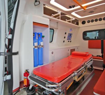 Cina 9 Speed Ambulanza di emergenza medica Ford Transit Mezzo asse in vendita
