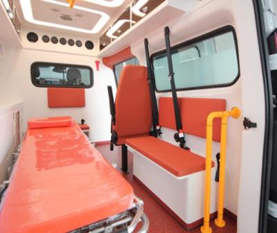 Cina 9 Speed Ambulanza di emergenza medica Ford Transit Mezzo asse in vendita