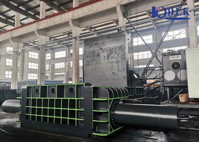 China Máquina de embalaje de acero del pedazo hidráulico de la impulsión para el reciclaje industrial del metal en venta
