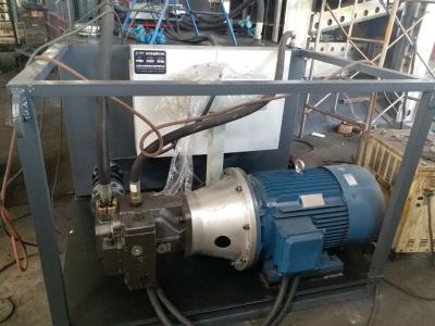 China Horizontaler nicht Metallabfall-Ballenpreßmaschinen-Ballen schieben die besonders angefertigte Farbe hinaus zu verkaufen