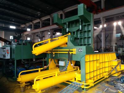China De Hydraulische Hooipers van de hoge snelheidsauto/het Schroot van het Afvalmetaal het In balen verpakken Machine Te koop