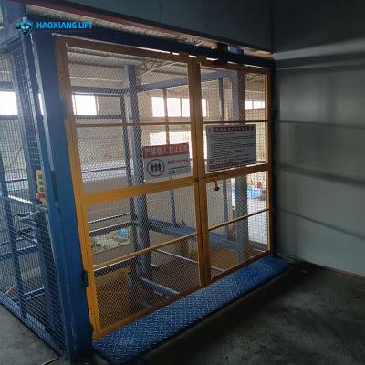 Cina Ascensore idraulico a guida per merci da 500kg a 20.000kg per lo spostamento di merci in magazzini multipiano in vendita