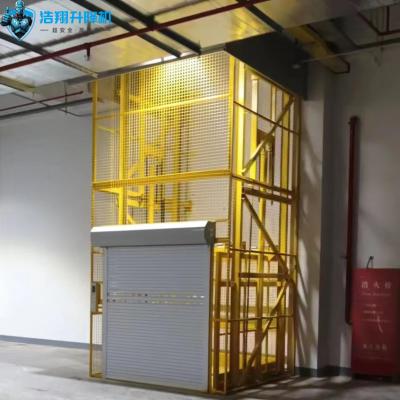 China ODM Automatic Hydraulic Cargo Lift Warehousing Industrial Goods Lift for sale