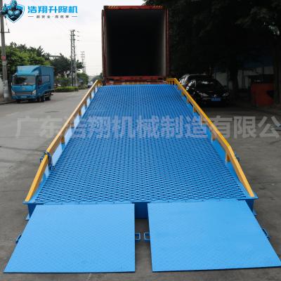 China 10T-10M Regular Blue Portable Hydraulic Dock Ramp For Forklifts Loading And Unloading Freight for sale