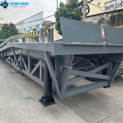 China 10 Tons Hydraulic Loading Dock Ramps Mobile Yard Levellers for Truck for sale