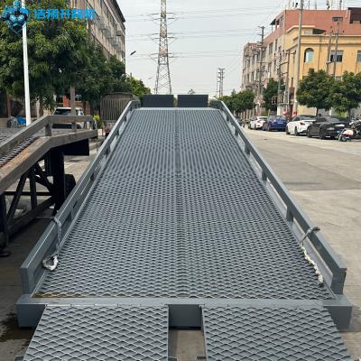 China Hydraulic Ramp Heavy Duty Truck Loading Ramp Container Loading Dock Ramp Slope for 10 Ton for sale