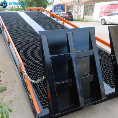 China CE Hydraulic Container Loading and Unloading Equipment Forklift Container Mobile Loading 10ton Dock Ramps for sale