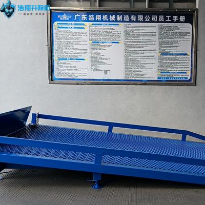 China Factory New 3T Mobile Loading Container Ramp for Forklift Warehouse Movable Dock Ramp for sale