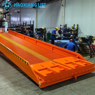 China Mobile Dock Ramp for Forklifts - High Load Capacity & Anti-Slip Surface - Ideal for Container Loading/Unloading for sale