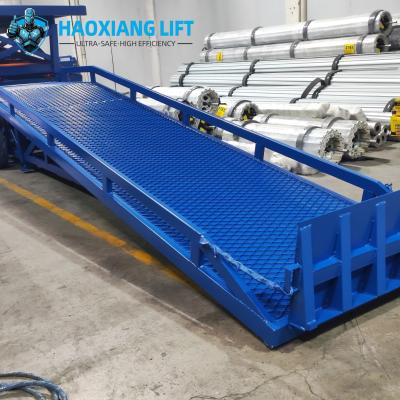 China Heavy Duty Steel Yard Ramp Adjustable Height Dock Loading Ramp 10-15 Tons for sale