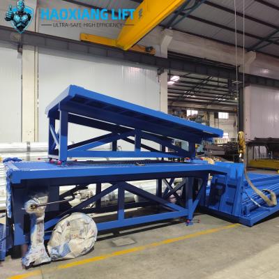 China 15T Heavy Duty Hydraulic Mobile Dock Ramp Segmented - Forklift-Specific Anti-Slip Diamond Surface for sale