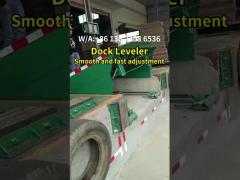Large Goods Loading Dock Leveler Hydraulic Warehouse Mobile Dock Equipment