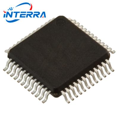 Cina 48TQFP LATTICE IC LC4032V-75TN48C IC CPLD 32MC 7.5NS in vendita