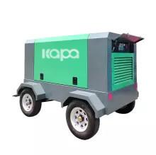 Cina Azionamento diretto 200kw 45.71m3/Min Industrial Screw Air Compressor in vendita