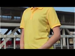 Camiseta di polo a medida en color fétide