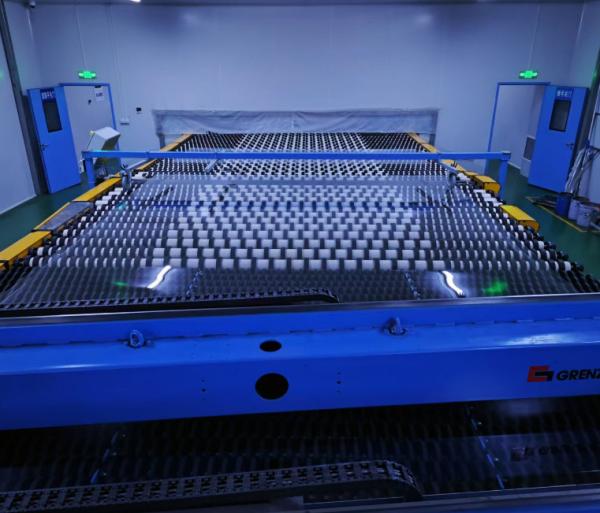 Quality High-Strength Large Format Ultra-Thin Glass Substrates Electronic Grade with DOL for sale