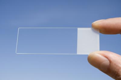 China 1.0mm~1.2mm Float Glass For Microscope Slides Manufacturing For Laboratory Use for sale