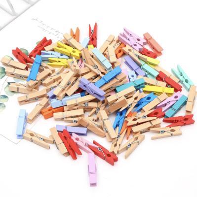 Cina Mini Natural Colored Wooden Crafts taglia la clip di legno delle mollette per la foto d'attaccatura in vendita