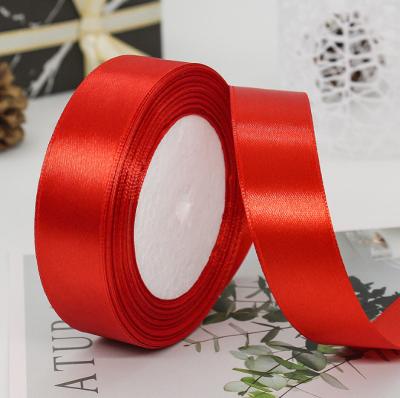 China Het Satijnlint van de gift Verpakkend Polyester voor van de de Vakantiegift van de Bloemverpakking de Dooslint Te koop