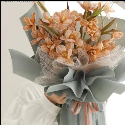 China 70-80gsm PP Plastic Film Flower Bouquet Wrapping Paper with Solid Color Printing for sale