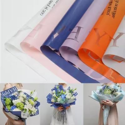 Cina Carta di avvolgimento a fiore impermeabile e resistente 58*58cm Compatibile con la stampa in intaglio in vendita