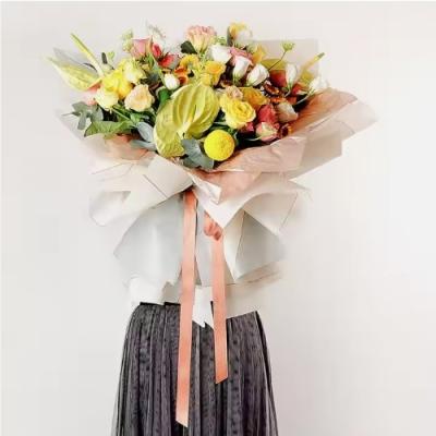 China Recycled Pulp Magnetic Lines Flower Wrapping Paper for Gravure Printing Compatibility for sale