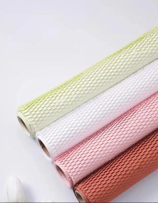 China Thickened Waterproof Honeycomb Paper Flower Wrapping Paper Customized Color Available for sale
