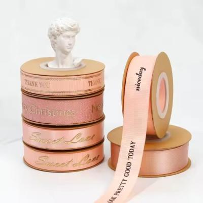 Cina Materiale di poliestere a nastri di satin 3D in incisione per decorazioni di compleanno in vendita