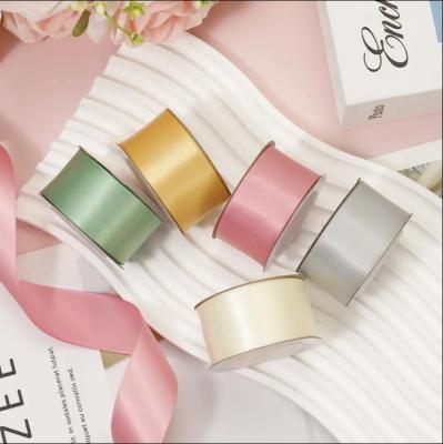Cina Nastro per regalo in satinato di poliestere 196 colori per faccia singola e doppia in vendita