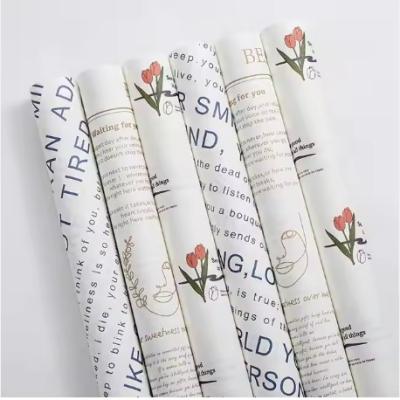 Cina Carta da avvolgimento per bouquet di fiori 58*58cm 50g confezione regalo in vendita