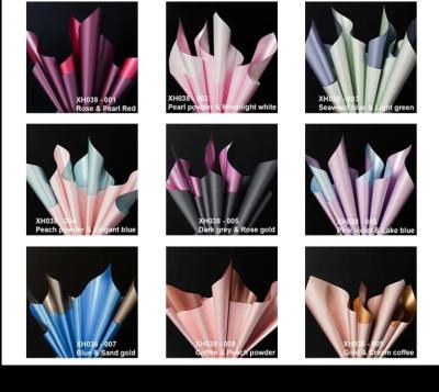 China Moedersdag Bloemenverpakkingspapier 9kleuren Mist Broodpapier voor Bloemenverpakkingen Te koop